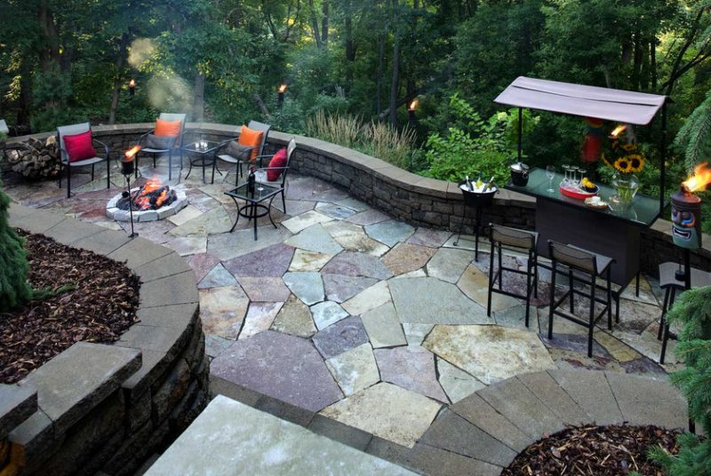 Unique Tips & Design Ideas on How to Landscape With Pavers
